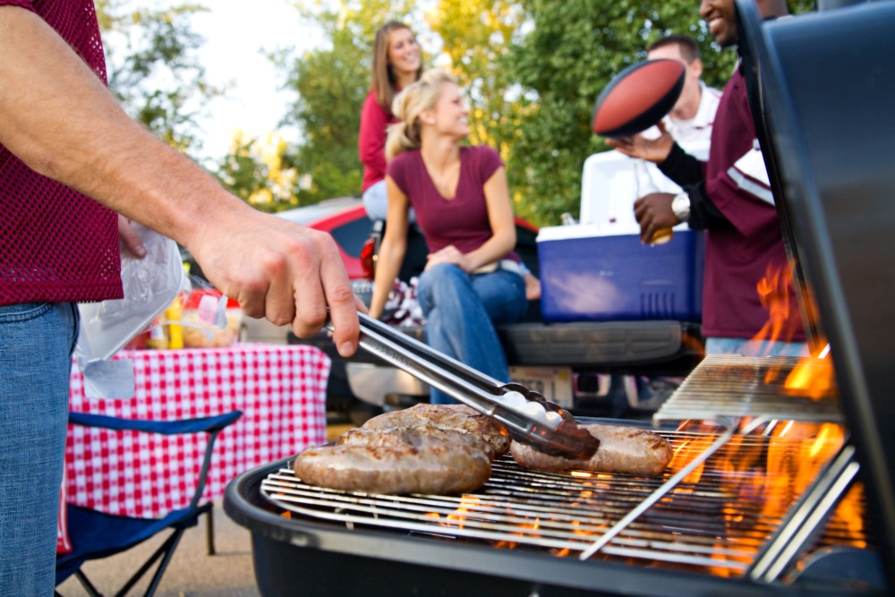 The Best Tailgate Grills in 2022 Reviewed With Buyer’s Guide - Wide Kitchen
